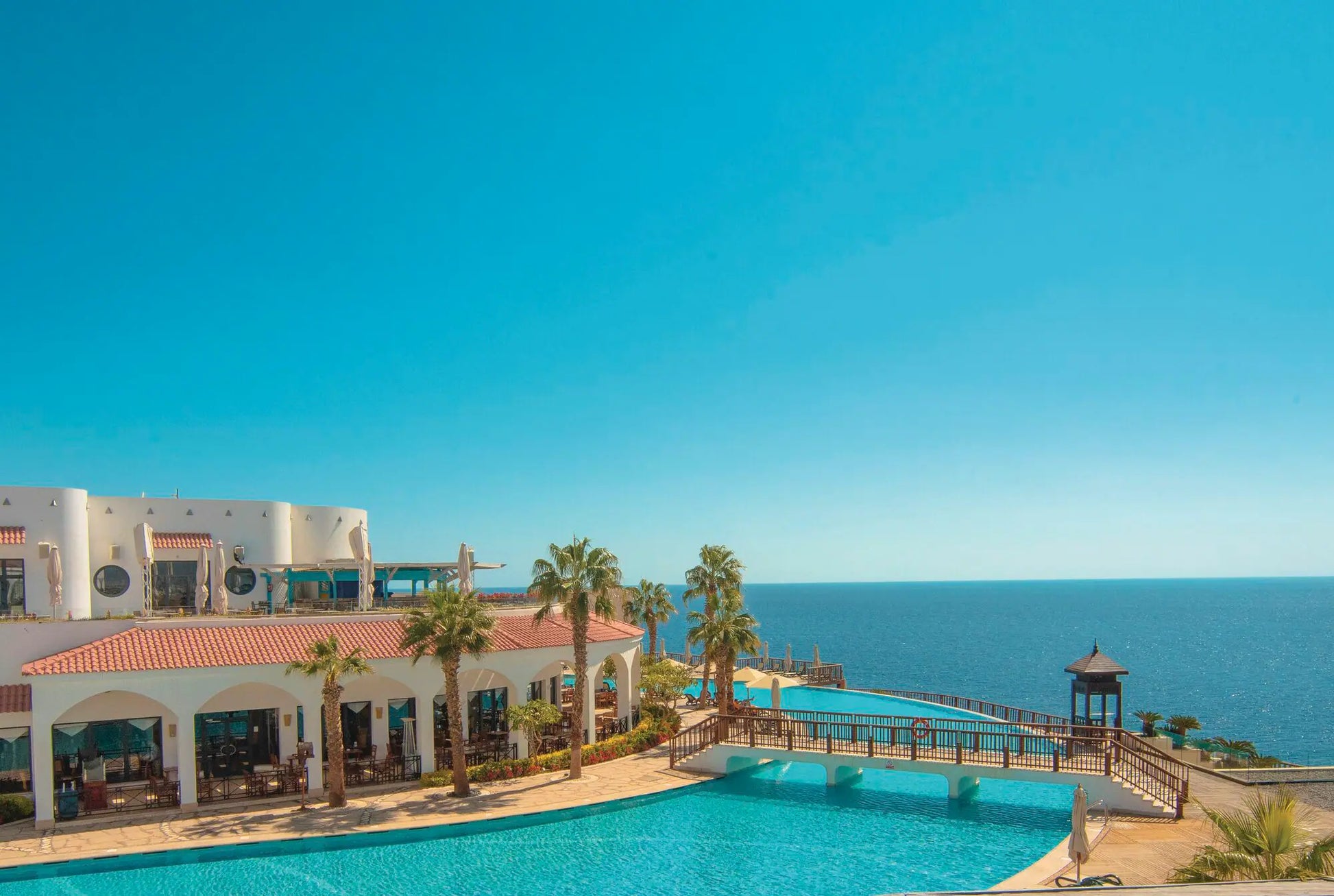 Reef Oasis Blue Bay Resort and Spa – The Family Travel Club